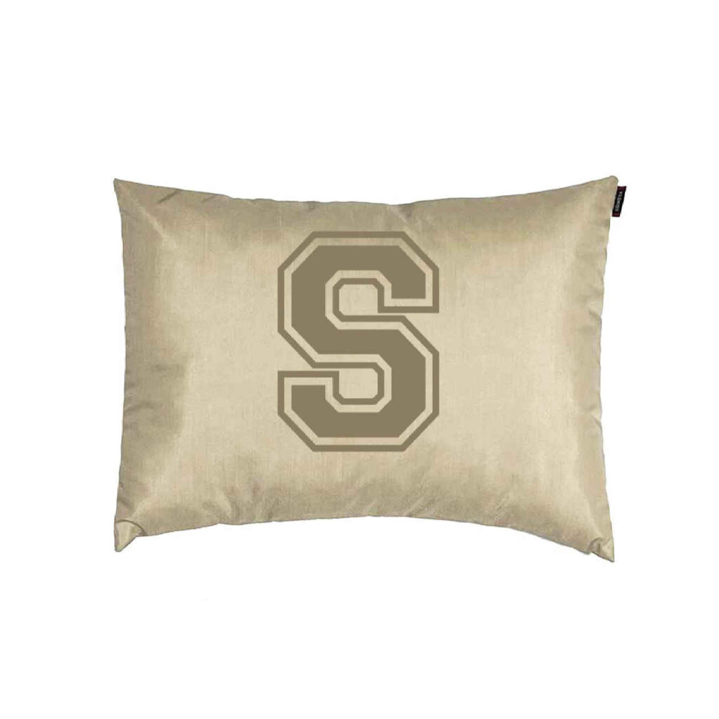 Anti-Roll Baby Nest with Personalized Pillow – Soft Velvet & Bear ...