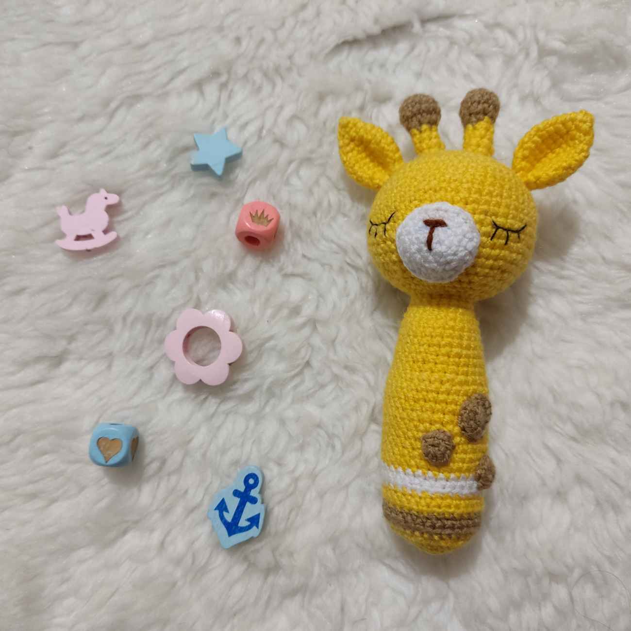 Charming Knitted Giraffe Baby Rattle – Safe, Soft & Cuddly Perfect for ...