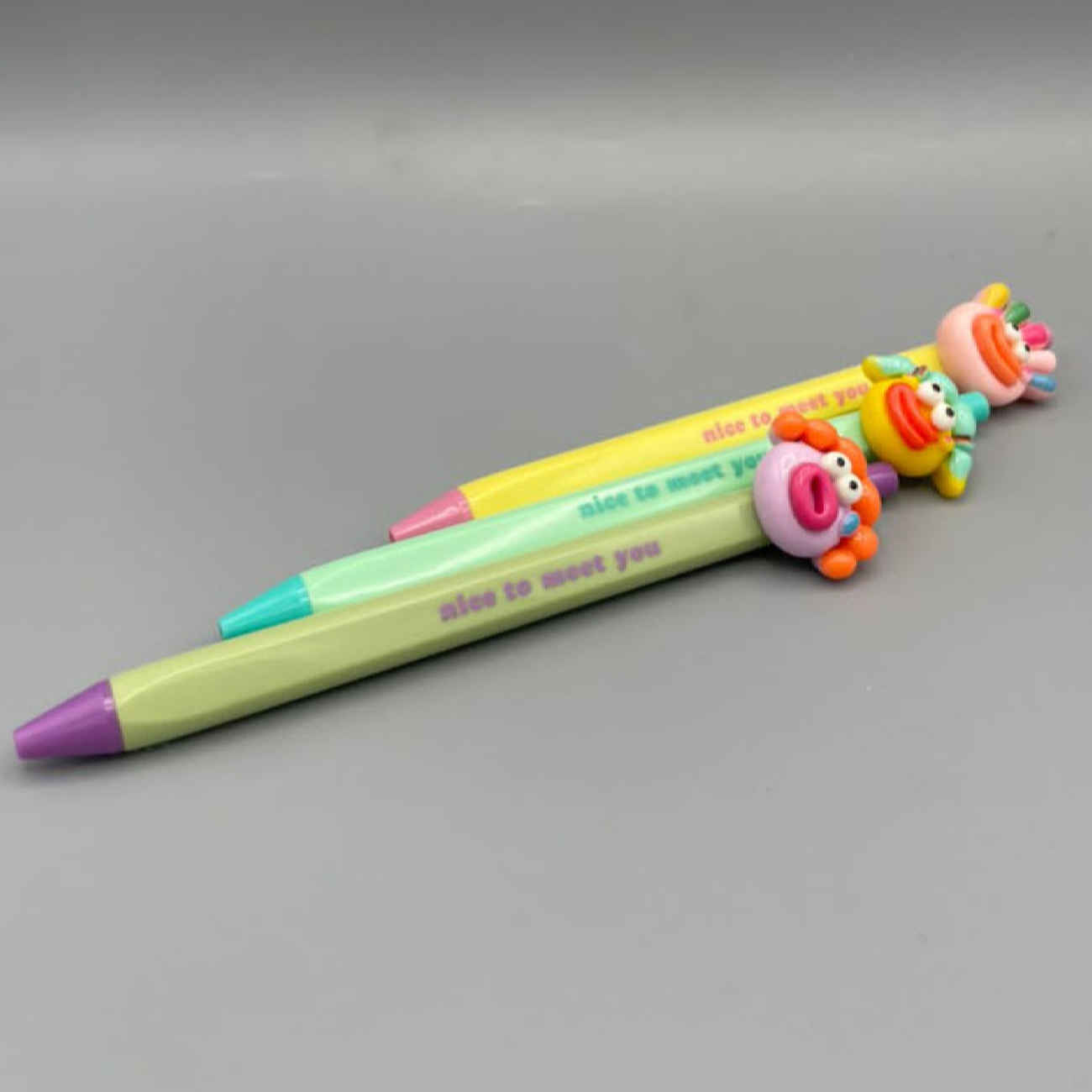 Happy Face Ballpoint Pen Set – Smooth Writing 3 Colors - ShopiPersia