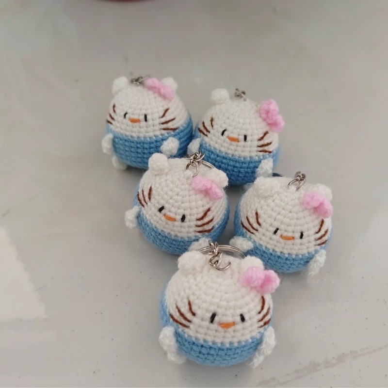 Handmade Crochet Kitty Keychain – Soft Yarn Bag Charm and Key Accessory ...